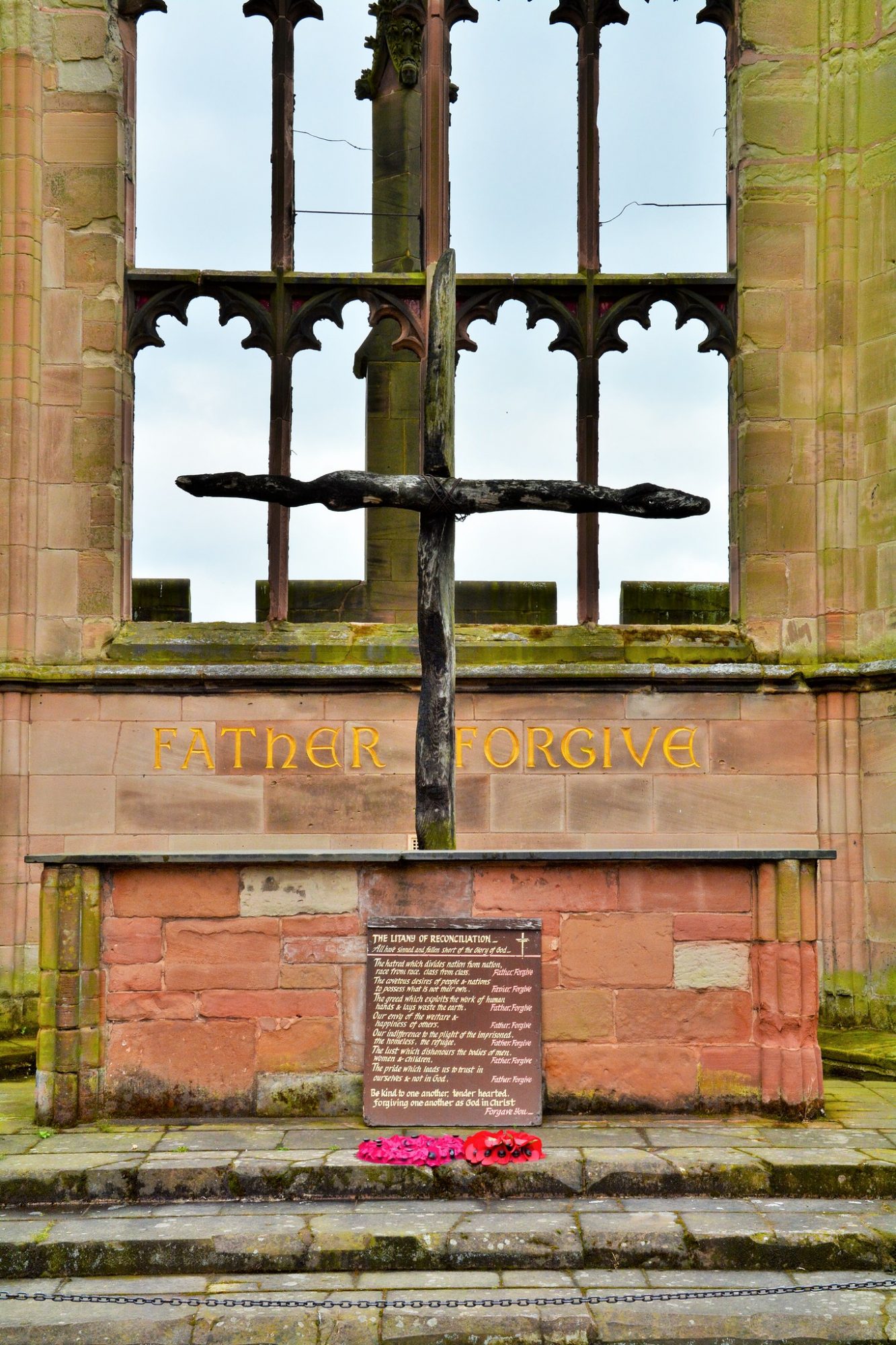 A round-up of C20 Crosses – The Twentieth Century Society