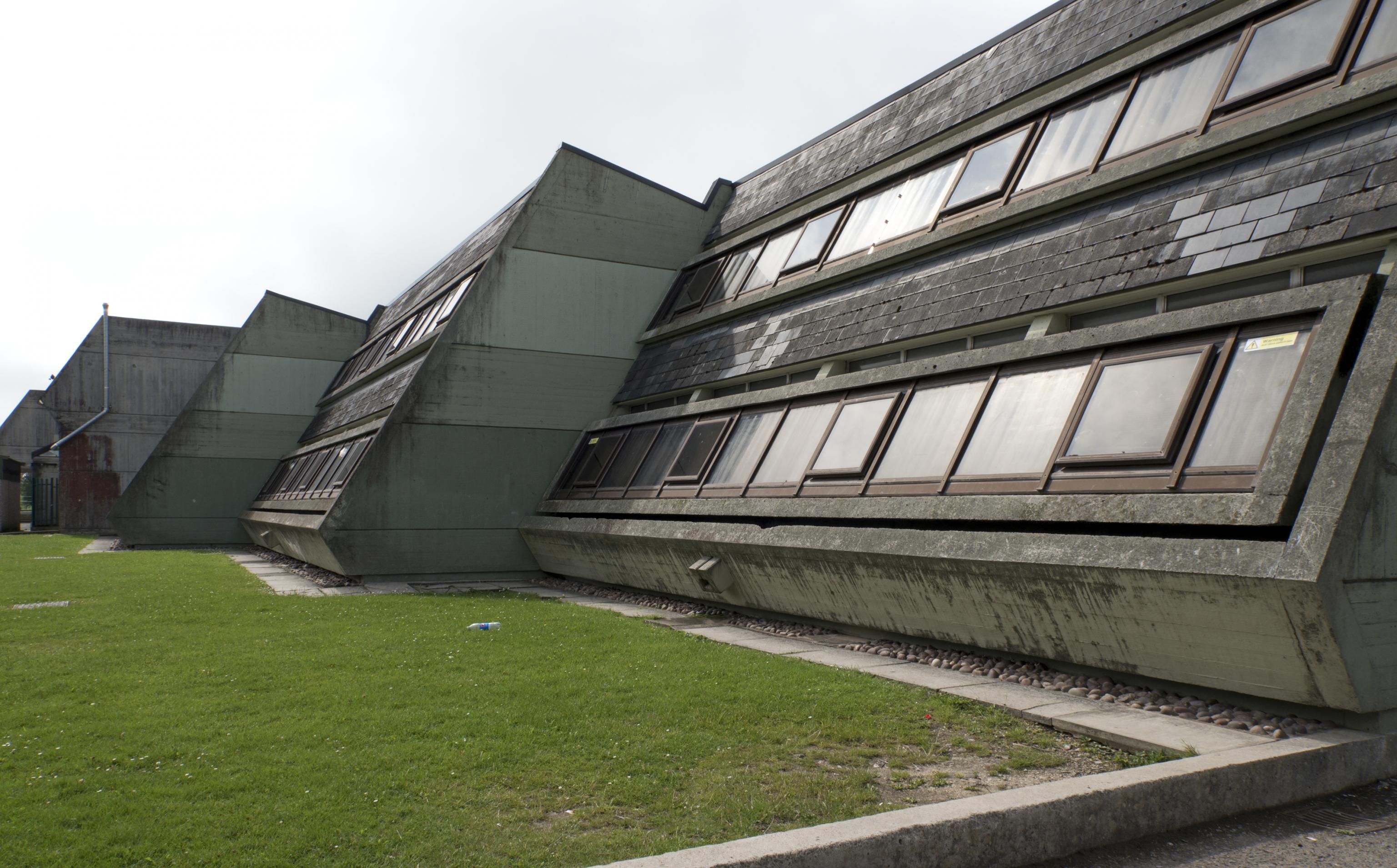Dismay as Brutalist Welsh school set for demolition – The Twentieth ...