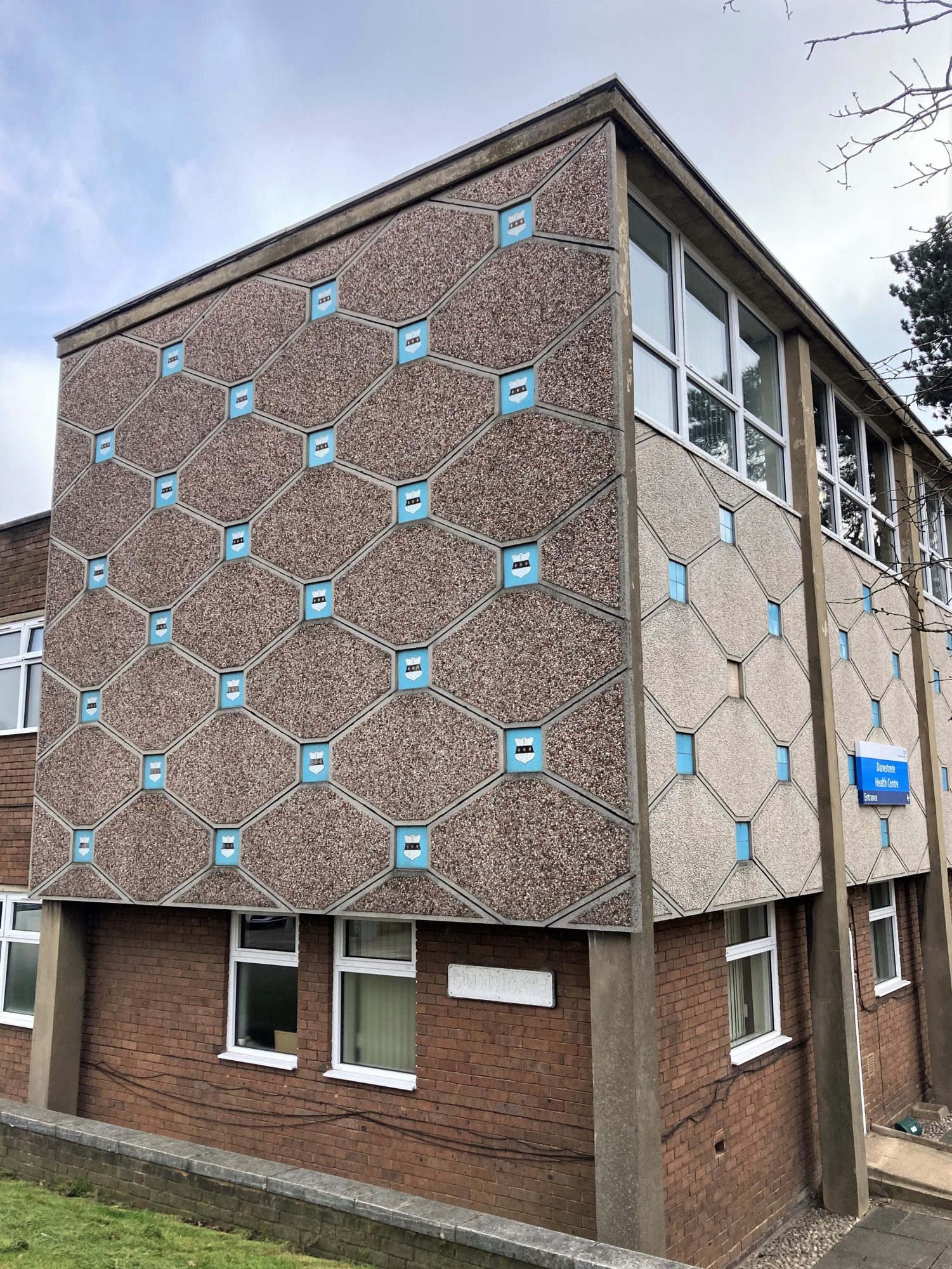 Stevenage murals listed but New Town heritage concerns raised – The ...