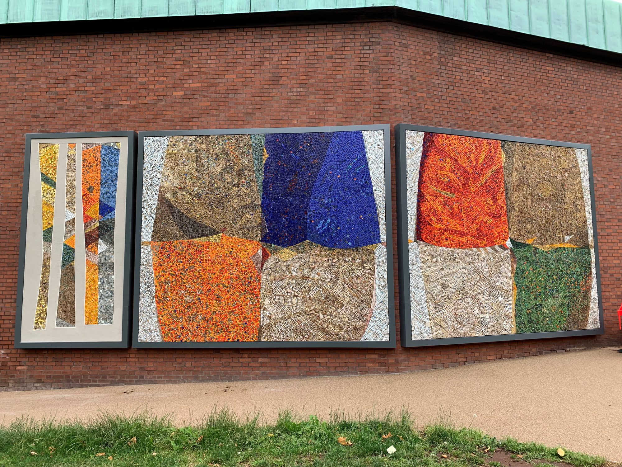 University of Manchester mural restored and relocated – The Twentieth ...