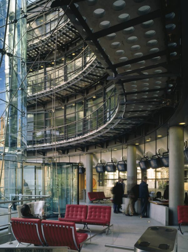 Delight as Richard Rogers’ Channel 4 HQ listed – The Twentieth Century ...