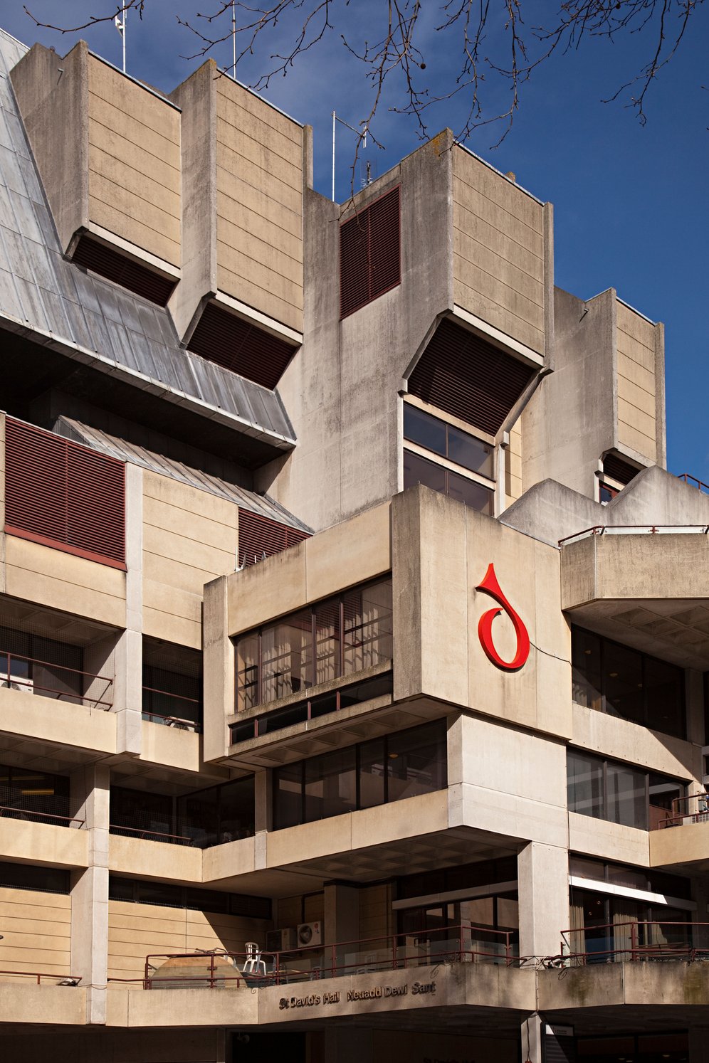 Cardiff’s brutalist St David’s Concert Hall listed – The Twentieth ...