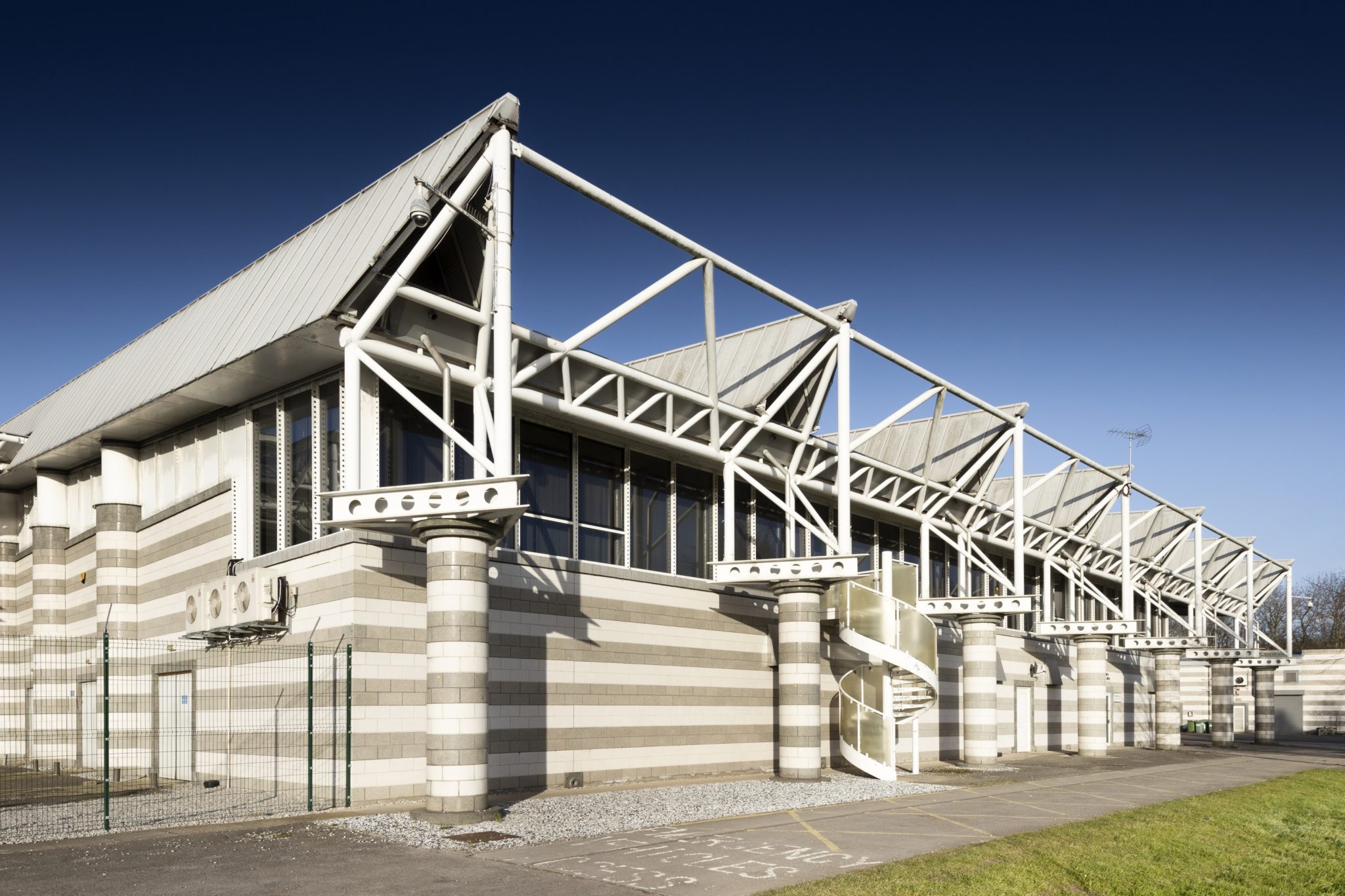 Postmodern pleasure palazzo: Doncaster Dome Leisure Centre listed – The ...