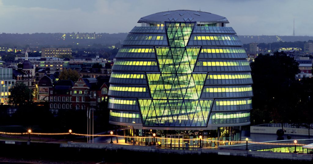 Final stand for Fosters former London City Hall – The Twentieth Century ...